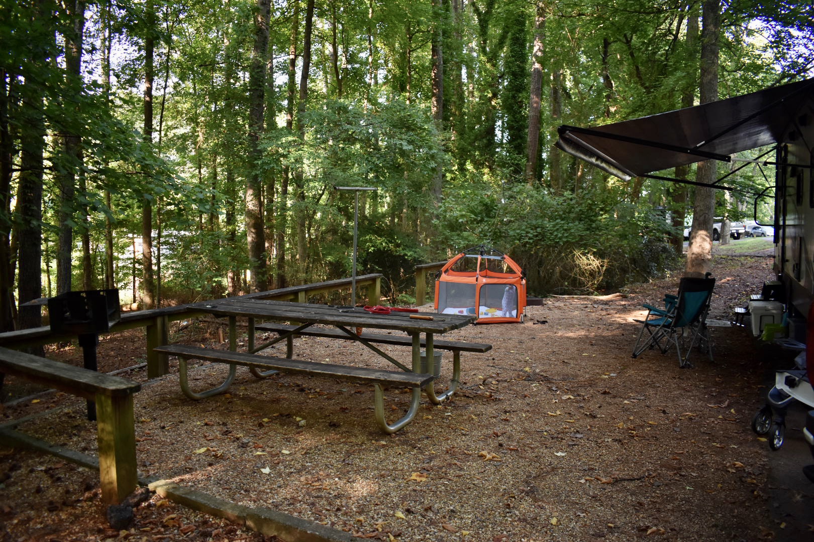site-55-living-space-victoria-campground | Imagine Camper