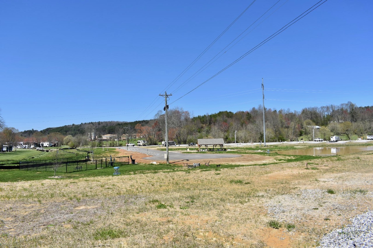 Waterside-At-Blue-Ridge-Overlook | Imagine Camper
