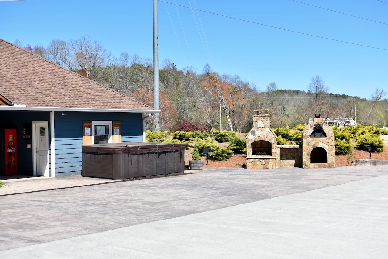 Waterside at Blue Ridge RV Resort | Imagine Camper