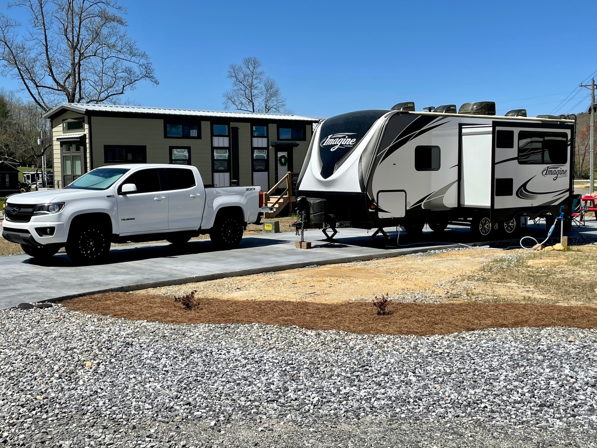 grand-design-imagine-waterside-at-blue-ridge | Imagine Camper