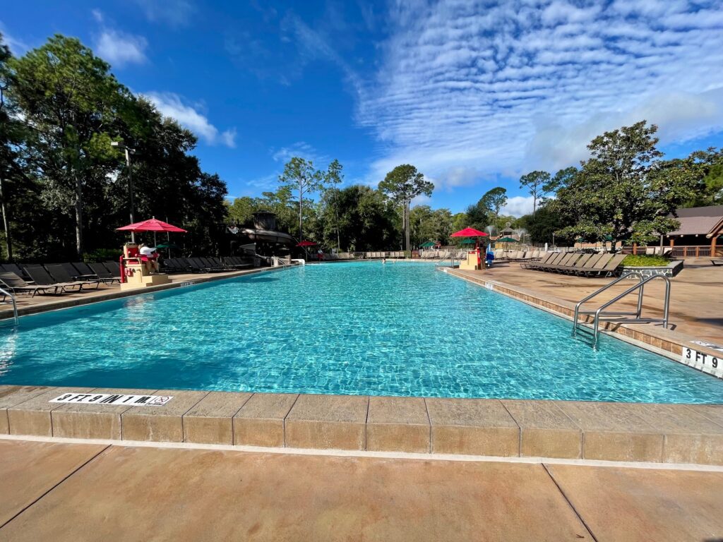 Fort-Wilderness-Resort-Campground-Meadows-pool | Imagine Camper