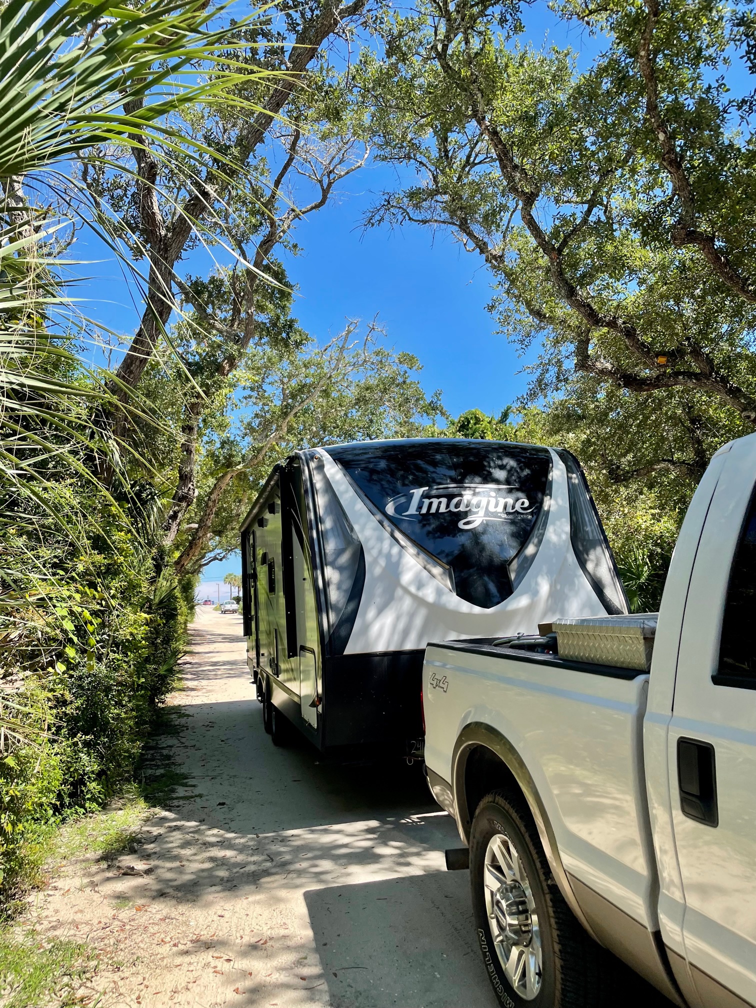 North-Beach-Camp-Resort-roads | Imagine Camper