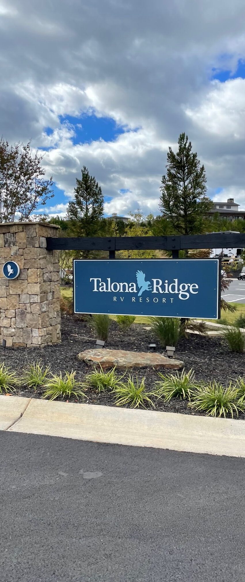 Talona-Ridge-RV-Resort-entrance | Imagine Camper