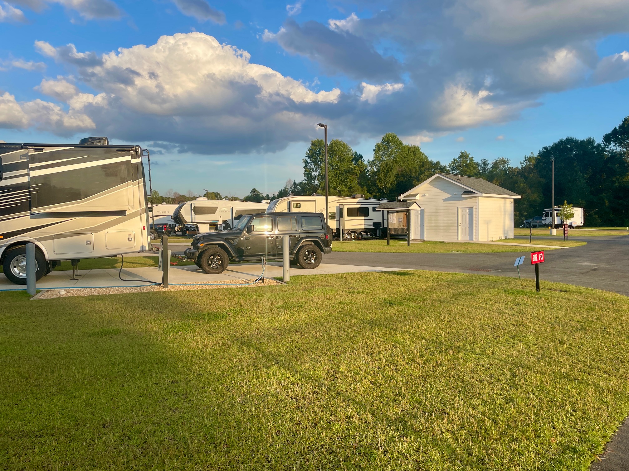 Tifton-Overnight-RV-sites | Imagine Camper