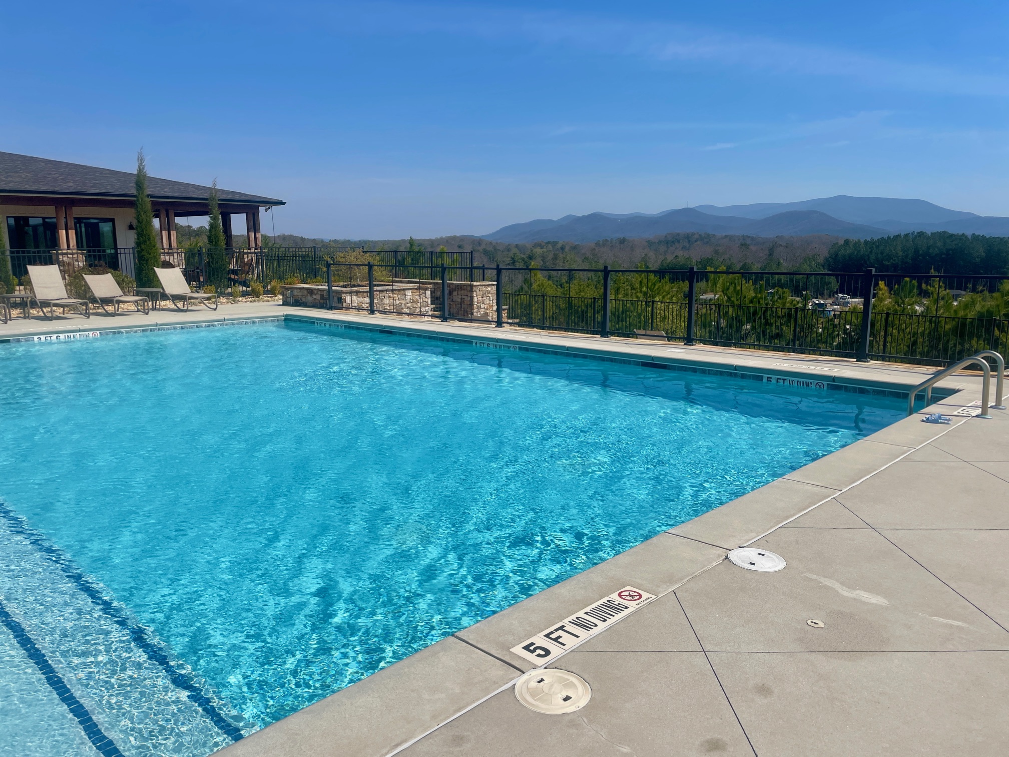 main-pool-Talona-Ridge-RV-Resort | Imagine Camper